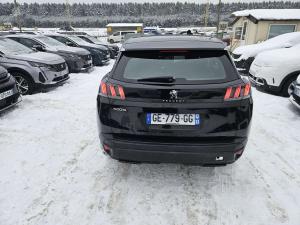 Black Peugeot 3008 2022 in Vilnius, with an engine capacity of 1.20 L and mileage of 186 thousand km for 12463 €, photo 6 on AUTOMOTO.COM.LV