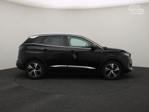 Black Peugeot 3008 2022 in Vilnius, with an engine capacity of 1.50 L and mileage of 184 thousand km for 18699 €, photo 9 on AUTOMOTO.COM.LV