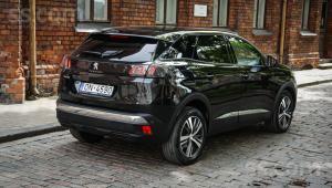 Black Peugeot 3008 2022 in Riga, with an engine capacity of 1.20 L and mileage of 91 thousand km for 16950 €, photo 5 on AUTOMOTO.COM.LV