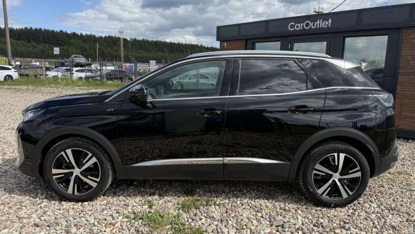 Black Peugeot 3008 2022 in Vilnius, with an engine capacity of 1.20 L and mileage of 112 thousand km for 17787 €, photo 3 on AUTOMOTO.COM.LV