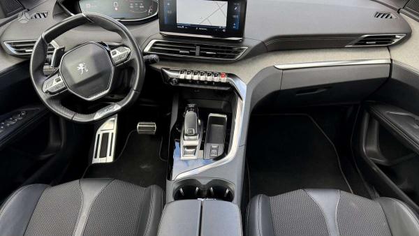 Black Peugeot 3008 2022 in Vilnius, with an engine capacity of 1.20 L and mileage of 112 thousand km for 17787 €, photo 10 on AUTOMOTO.COM.LV