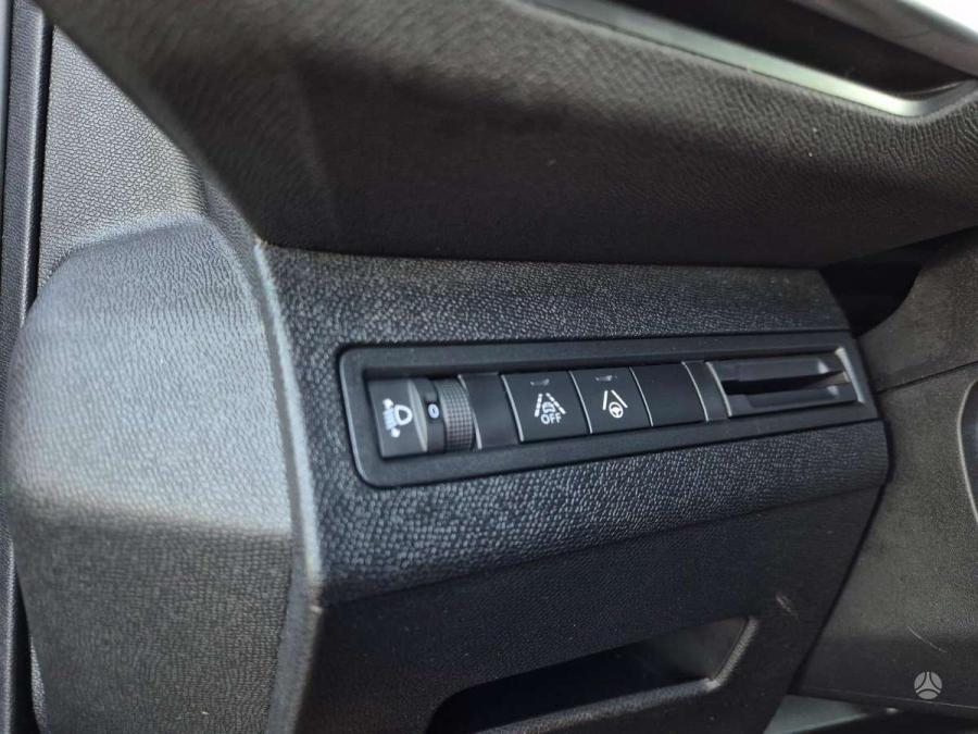 Melns Peugeot 3008 2022 Kauņa, ar dzinēja tilpumu 1.20 L un nobraukumu 75 tūkst. km par 12500 €, foto 12 vietnē AUTOMOTO.COM.LV