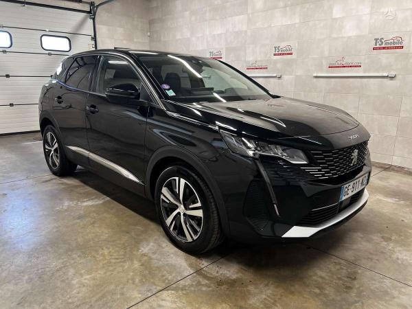 Black Peugeot 3008 2022 in Marijampole, with an engine capacity of 1.20 L and mileage of 22 thousand km for 18876 €, photo 3 on AUTOMOTO.COM.LV