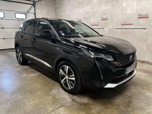 Black Peugeot 3008 2022 in Marijampole, with an engine capacity of 1.20 L and mileage of 22 thousand km for 18876 €, photo 4 on AUTOMOTO.COM.LV