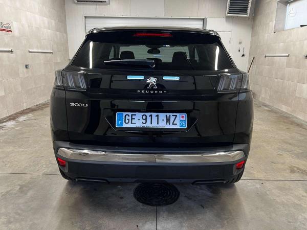 Black Peugeot 3008 2022 in Marijampole, with an engine capacity of 1.20 L and mileage of 22 thousand km for 18876 €, photo 5 on AUTOMOTO.COM.LV