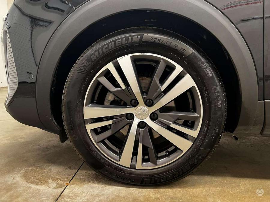 Black Peugeot 3008 2022 in Marijampole, with an engine capacity of 1.20 L and mileage of 22 thousand km for 18876 €, photo 16 on AUTOMOTO.COM.LV
