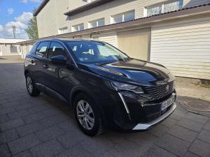 Black Peugeot 3008 2022 in Vilnius, with an engine capacity of 1.50 L and mileage of 219 thousand km for 14300 €, photo 4 on AUTOMOTO.COM.LV