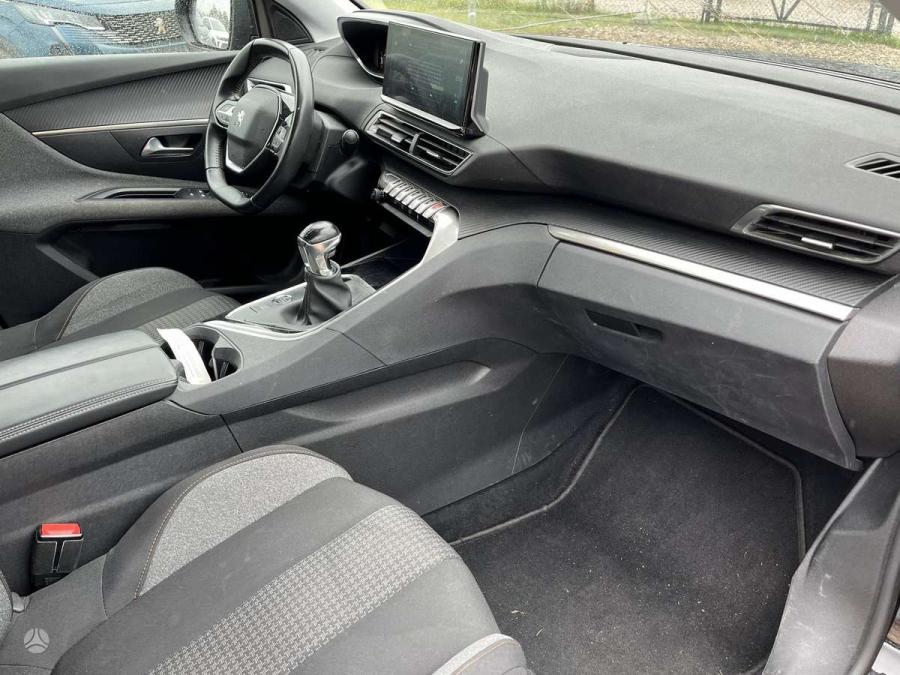 Melns Peugeot 3008 2022 Viļņa, ar dzinēja tilpumu 1.20 L un nobraukumu 176 tūkst. km par 11858 €, foto 10 vietnē AUTOMOTO.COM.LV