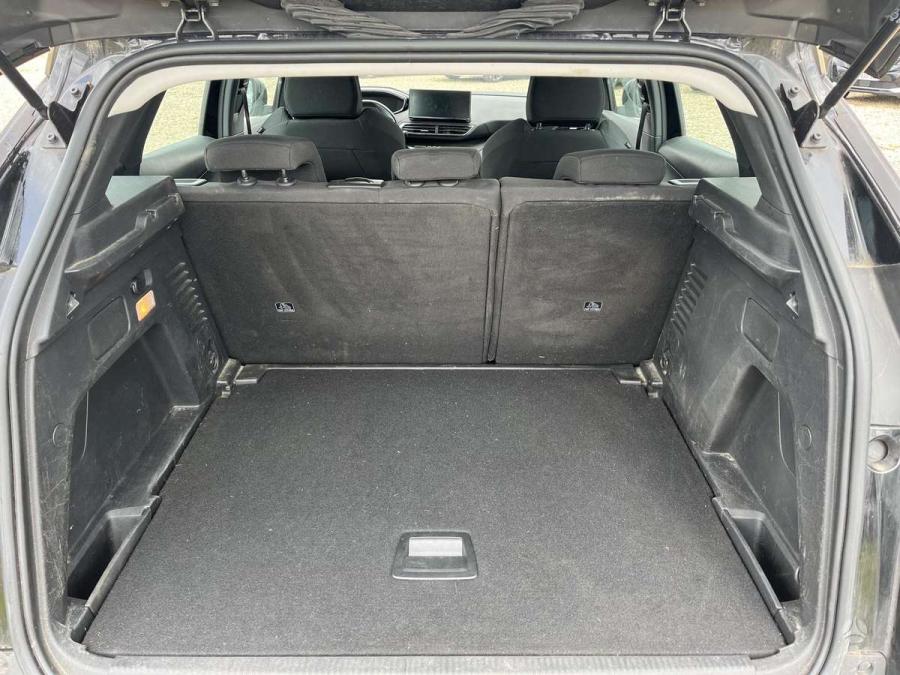 Melns Peugeot 3008 2022 Viļņa, ar dzinēja tilpumu 1.20 L un nobraukumu 176 tūkst. km par 11858 €, foto 14 vietnē AUTOMOTO.COM.LV