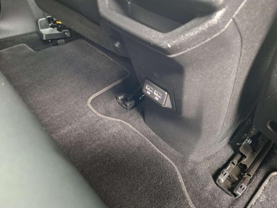 Melns Peugeot 3008 2022 Šauļi, ar dzinēja tilpumu 1.60 L un nobraukumu 143 tūkst. km par 18950 €, foto 16 vietnē AUTOMOTO.COM.LV