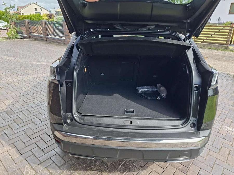 Melns Peugeot 3008 2022 Šauļi, ar dzinēja tilpumu 1.60 L un nobraukumu 143 tūkst. km par 18950 €, foto 22 vietnē AUTOMOTO.COM.LV