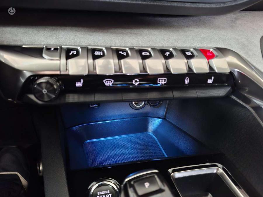 Melns Peugeot 3008 2022 Šauļi, ar dzinēja tilpumu 1.60 L un nobraukumu 143 tūkst. km par 18950 €, foto 39 vietnē AUTOMOTO.COM.LV