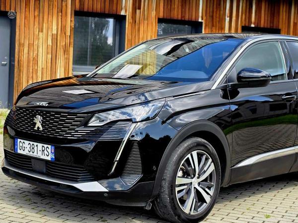 Black Peugeot 3008 2022 in Taurage, with an engine capacity of 1.50 L and mileage of 177 thousand km for 12900 €, photo 10 on AUTOMOTO.COM.LV