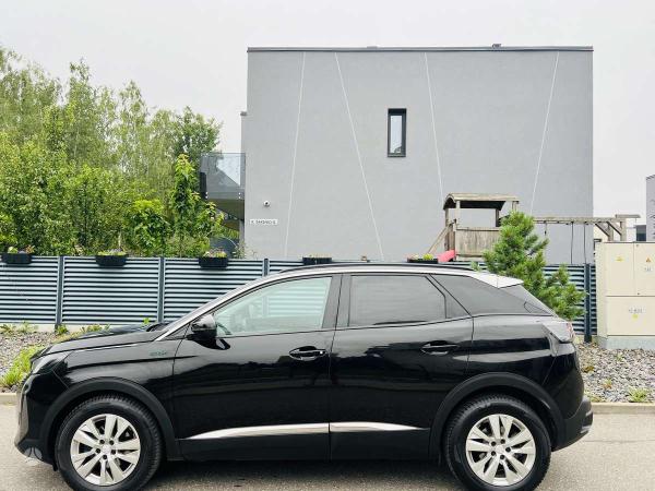 Черный Пежо 3008 2022 в Каунас, объемом двигателя 1.50 л и пробегом 223 тыс. км за 13500 €, фото 6 на AUTOMOTO.COM.LV