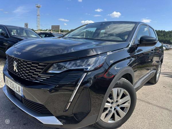Melns Peugeot 3008 2022 Viļņa, ar dzinēja tilpumu 1.50 L un nobraukumu 177 tūkst. km par 13188 €, foto  vietnē AUTOMOTO.COM.LV