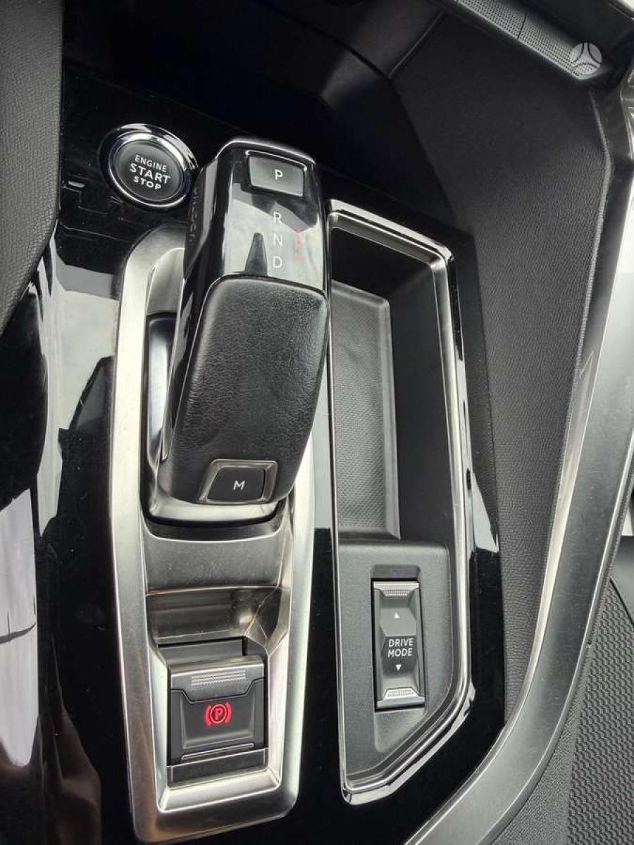 Melns Peugeot 3008 2022 Marijampole, ar dzinēja tilpumu 1.20 L un nobraukumu 98 tūkst. km par 16940 €, foto 37 vietnē AUTOMOTO.COM.LV