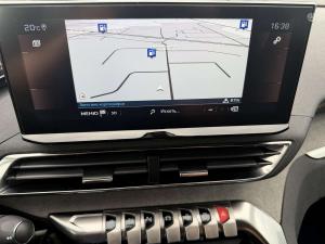 Melns Peugeot 3008 2022 Marijampole, ar dzinēja tilpumu 1.20 L un nobraukumu 98 tūkst. km par 16940 €, foto 39 vietnē AUTOMOTO.COM.LV