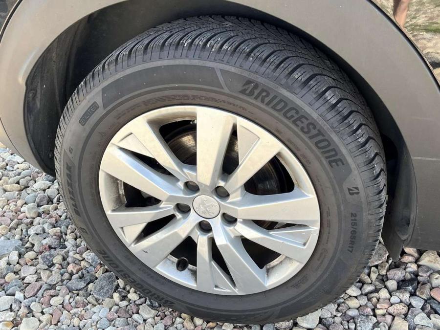 Melns Peugeot 3008 2022 Viļņa, ar dzinēja tilpumu 1.20 L un nobraukumu 148 tūkst. km par 11495 €, foto 9 vietnē AUTOMOTO.COM.LV