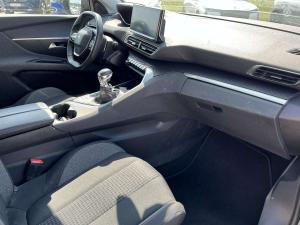 Melns Peugeot 3008 2022 Viļņa, ar dzinēja tilpumu 1.20 L un nobraukumu 148 tūkst. km par 11495 €, foto 10 vietnē AUTOMOTO.COM.LV