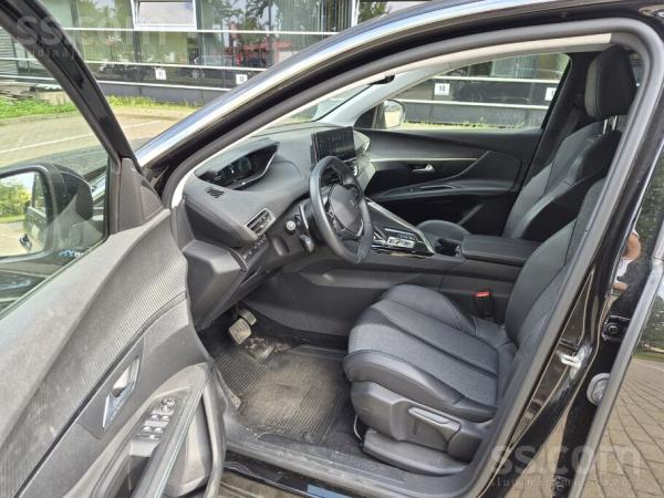 Black Peugeot 3008 2022 in Riga, with an engine capacity of 1.60 L and mileage of 40 thousand km for 20400 €, photo 8 on AUTOMOTO.COM.LV