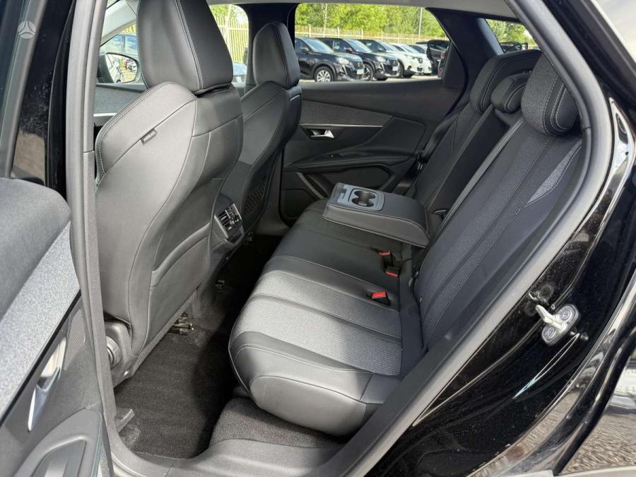 Melns Peugeot 3008 2022 Marijampole, ar dzinēja tilpumu 1.20 L un nobraukumu 149 tūkst. km par 15119 €, foto 25 vietnē AUTOMOTO.COM.LV