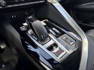 Melns Peugeot 3008 2022 Marijampole, ar dzinēja tilpumu 1.20 L un nobraukumu 149 tūkst. km par 15119 €, foto 39 vietnē AUTOMOTO.COM.LV