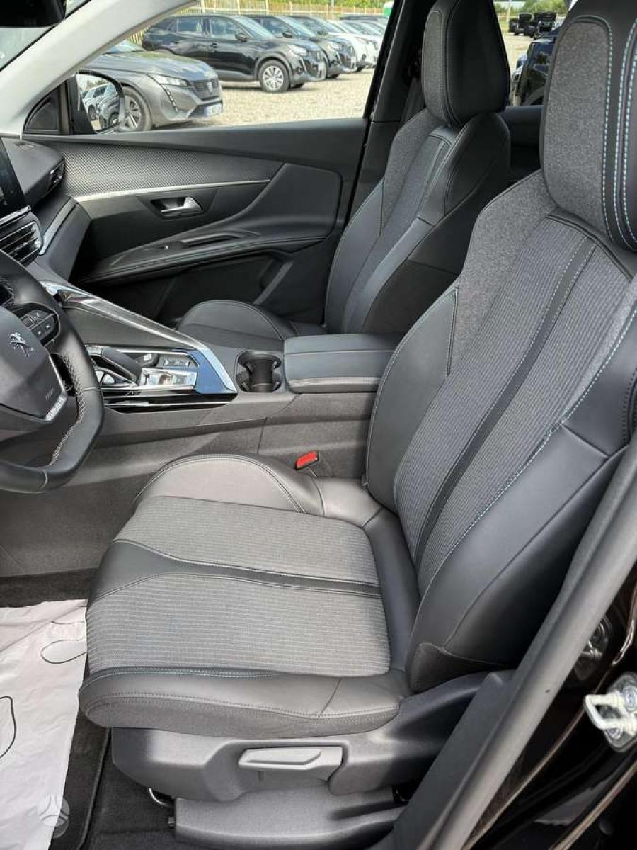 Melns Peugeot 3008 2022 Marijampole, ar dzinēja tilpumu 1.60 L un nobraukumu 133 tūkst. km par 16595 €, foto 29 vietnē AUTOMOTO.COM.LV