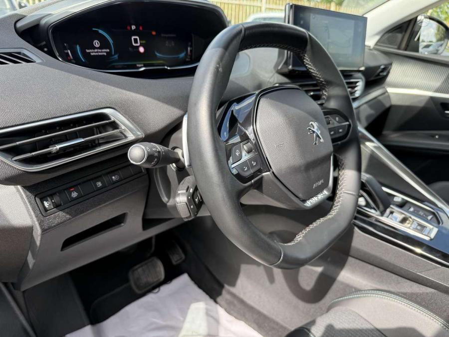 Melns Peugeot 3008 2022 Marijampole, ar dzinēja tilpumu 1.60 L un nobraukumu 133 tūkst. km par 16595 €, foto 32 vietnē AUTOMOTO.COM.LV