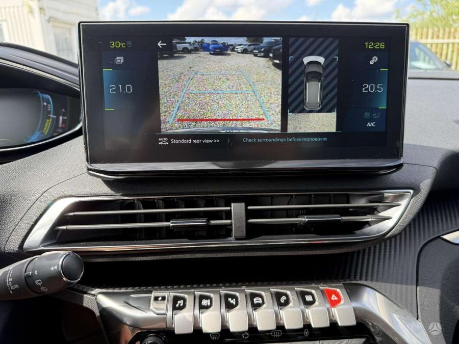 Melns Peugeot 3008 2022 Marijampole, ar dzinēja tilpumu 1.60 L un nobraukumu 133 tūkst. km par 16595 €, foto 42 vietnē AUTOMOTO.COM.LV