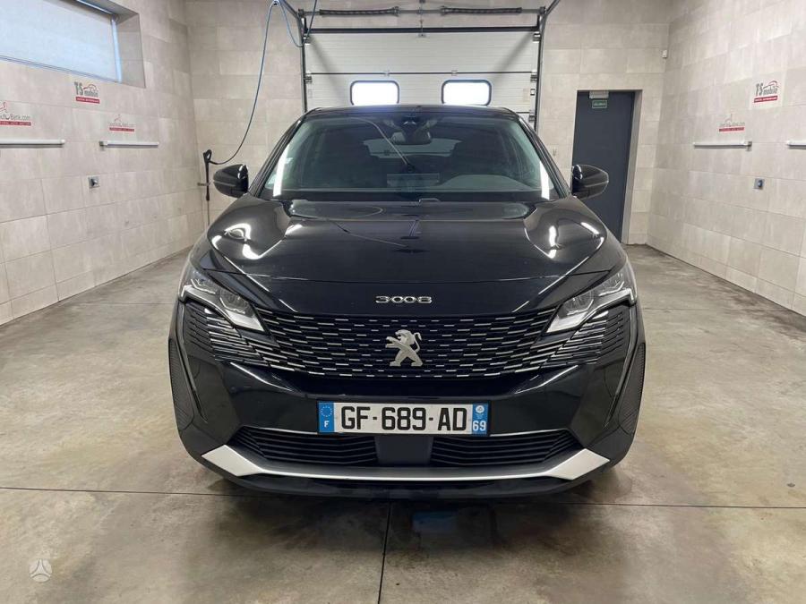 Black Peugeot 3008 2022 in Marijampole, with an engine capacity of 1.20 L and mileage of 67 thousand km for 15609 €, photo 3 on AUTOMOTO.COM.LV