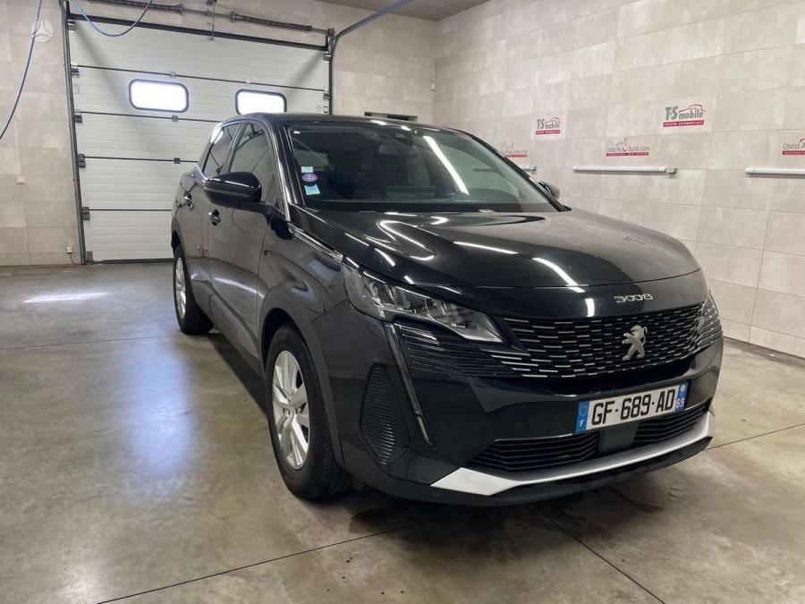 Black Peugeot 3008 2022 in Marijampole, with an engine capacity of 1.20 L and mileage of 67 thousand km for 15609 €, photo 4 on AUTOMOTO.COM.LV