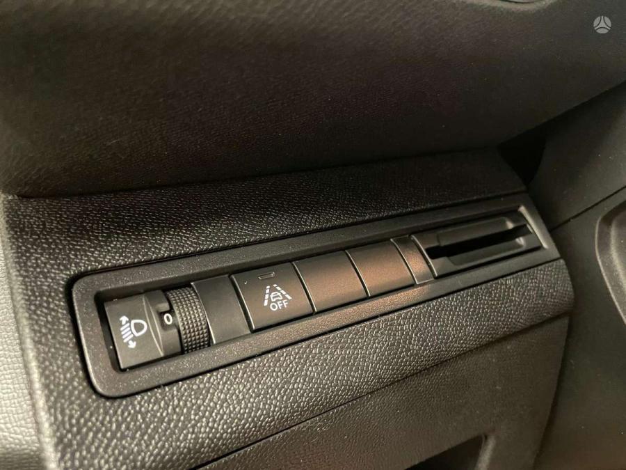 Black Peugeot 3008 2022 in Marijampole, with an engine capacity of 1.20 L and mileage of 67 thousand km for 15609 €, photo 13 on AUTOMOTO.COM.LV