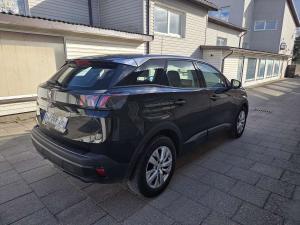 Black Peugeot 3008 2022 in Vilnius, with an engine capacity of 1.50 L and mileage of 219 thousand km for 15000 €, photo 5 on AUTOMOTO.COM.LV