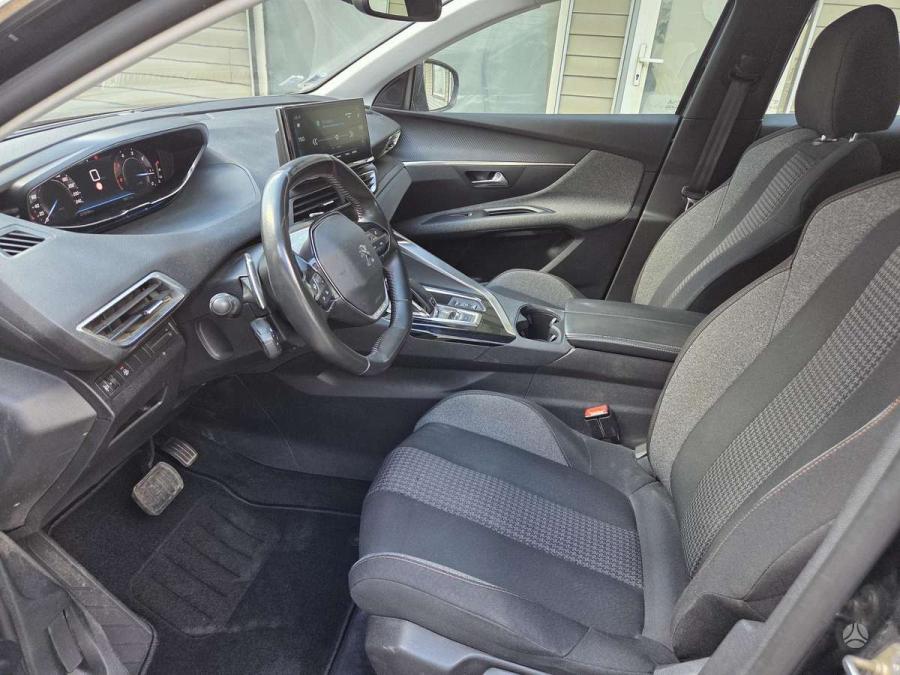 Black Peugeot 3008 2022 in Vilnius, with an engine capacity of 1.50 L and mileage of 219 thousand km for 15000 €, photo 10 on AUTOMOTO.COM.LV
