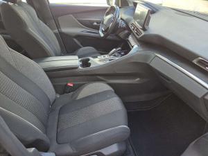 Black Peugeot 3008 2022 in Vilnius, with an engine capacity of 1.50 L and mileage of 219 thousand km for 15000 €, photo 12 on AUTOMOTO.COM.LV