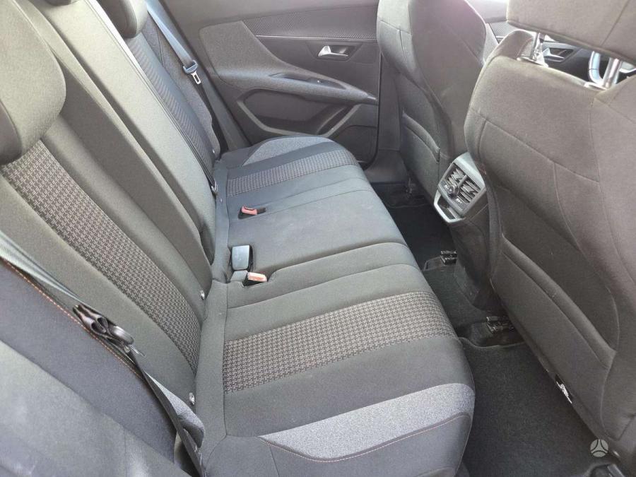 Black Peugeot 3008 2022 in Vilnius, with an engine capacity of 1.50 L and mileage of 219 thousand km for 15000 €, photo 21 on AUTOMOTO.COM.LV