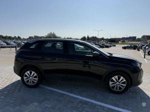 Black Peugeot 3008 2022 in Taurage, with an engine capacity of 1.20 L and mileage of 96 thousand km for 13068 €, photo 10 on AUTOMOTO.COM.LV