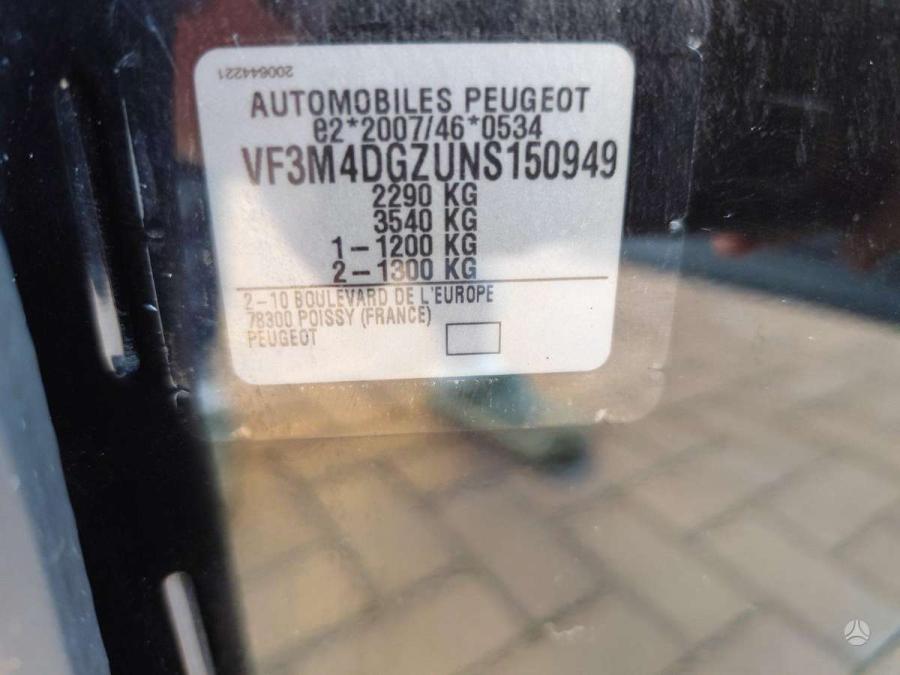 Черный Пежо 3008 2022 в Каунас, объемом двигателя 1.60 л и пробегом 80 тыс. км за 21478 €, фото 19 на AUTOMOTO.COM.LV