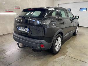 Black Peugeot 3008 2022 in Marijampole, with an engine capacity of 1.20 L and mileage of 162 thousand km for 13740 €, photo 5 on AUTOMOTO.COM.LV