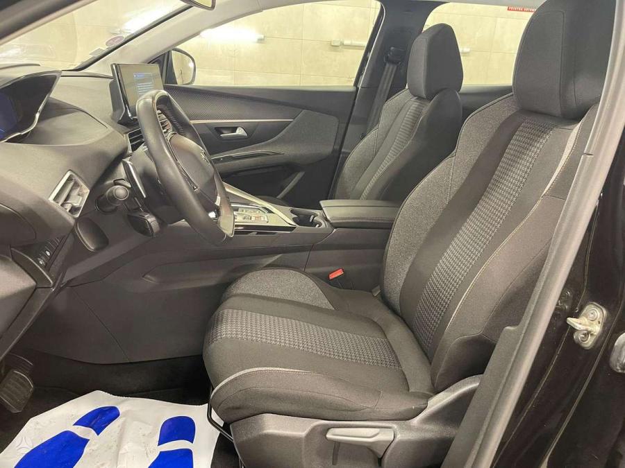 Black Peugeot 3008 2022 in Marijampole, with an engine capacity of 1.20 L and mileage of 162 thousand km for 13740 €, photo 8 on AUTOMOTO.COM.LV