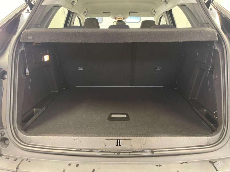 Black Peugeot 3008 2022 in Marijampole, with an engine capacity of 1.20 L and mileage of 162 thousand km for 13740 €, photo 17 on AUTOMOTO.COM.LV