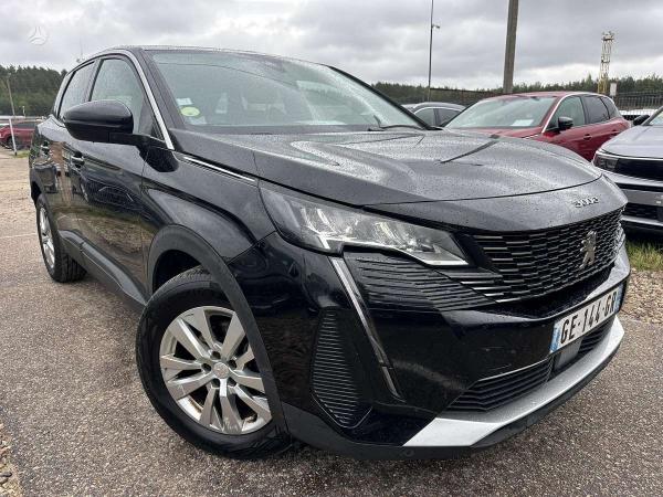 Black Peugeot 3008 2022 in Vilnius, with an engine capacity of 1.50 L and mileage of 174 thousand km for 13309 €, photo 4 on AUTOMOTO.COM.LV