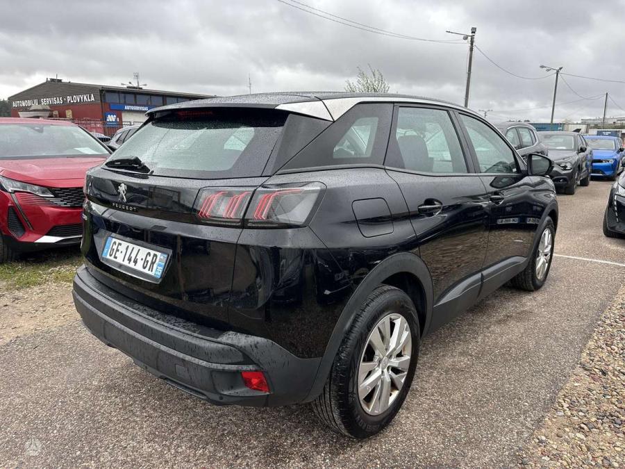 Black Peugeot 3008 2022 in Vilnius, with an engine capacity of 1.50 L and mileage of 174 thousand km for 13309 €, photo 7 on AUTOMOTO.COM.LV