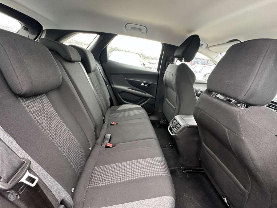 Black Peugeot 3008 2022 in Vilnius, with an engine capacity of 1.50 L and mileage of 174 thousand km for 13309 €, photo 19 on AUTOMOTO.COM.LV