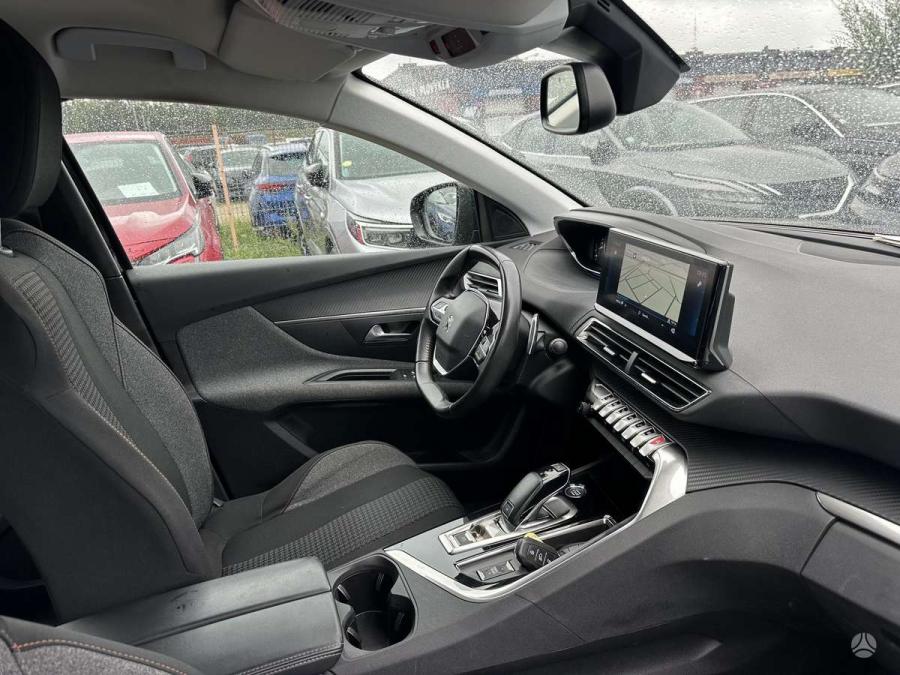 Black Peugeot 3008 2022 in Vilnius, with an engine capacity of 1.50 L and mileage of 174 thousand km for 13309 €, photo 20 on AUTOMOTO.COM.LV
