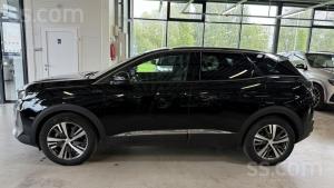 Black Peugeot 3008 2022 in Riga, with an engine capacity of 1.60 L and mileage of 39 thousand km for 19900 €, photo 3 on AUTOMOTO.COM.LV