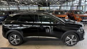 Black Peugeot 3008 2022 in Riga, with an engine capacity of 1.60 L and mileage of 39 thousand km for 19900 €, photo 7 on AUTOMOTO.COM.LV