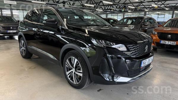 Black Peugeot 3008 2022 in Riga, with an engine capacity of 1.60 L and mileage of 39 thousand km for 19900 €, photo 8 on AUTOMOTO.COM.LV