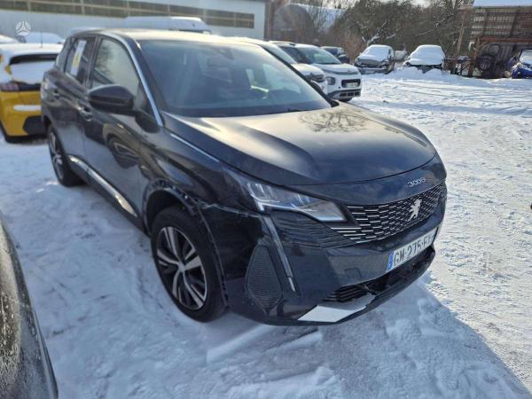 Melns Peugeot 3008 2023 Kauņa, ar dzinēja tilpumu 1.60 L un nobraukumu 90 tūkst. km par 11300 €, foto 1 vietnē AUTOMOTO.COM.LV