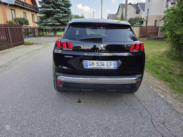 Black Peugeot 3008 2023 in Panevezys, with an engine capacity of 1.50 L and mileage of 240 thousand km for 13500 €, photo 6 on AUTOMOTO.COM.LV